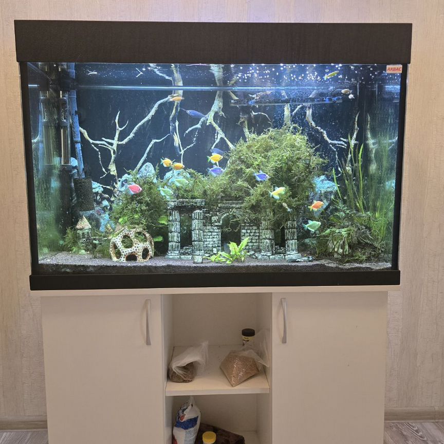 Аквариум с тумбой 400 литров