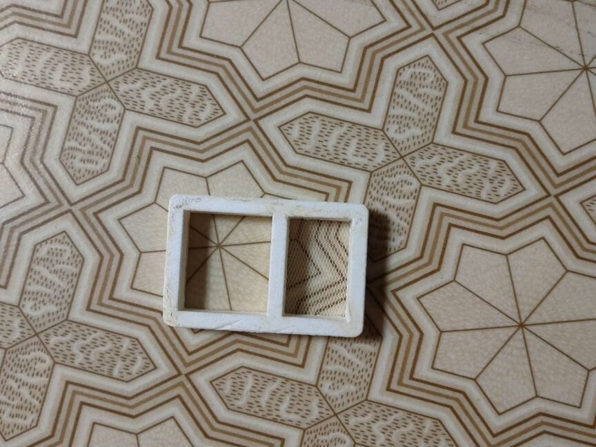 Кормушка для рыбок