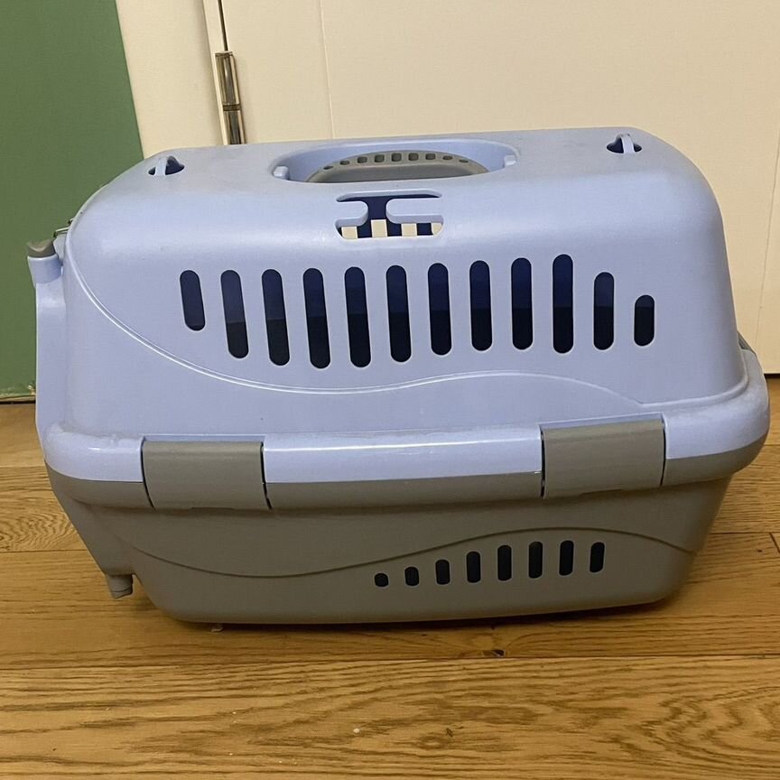 Переноска для животных пластиковая новая