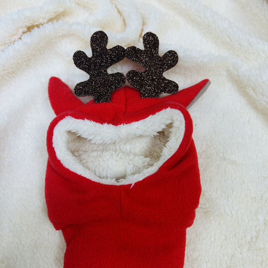 Новогодний костюм для маленьких собак