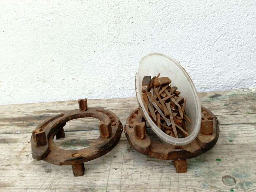 Подкова для лошади 4 шт. И гвозди