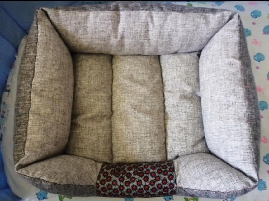 Лежанка для собак и кошек