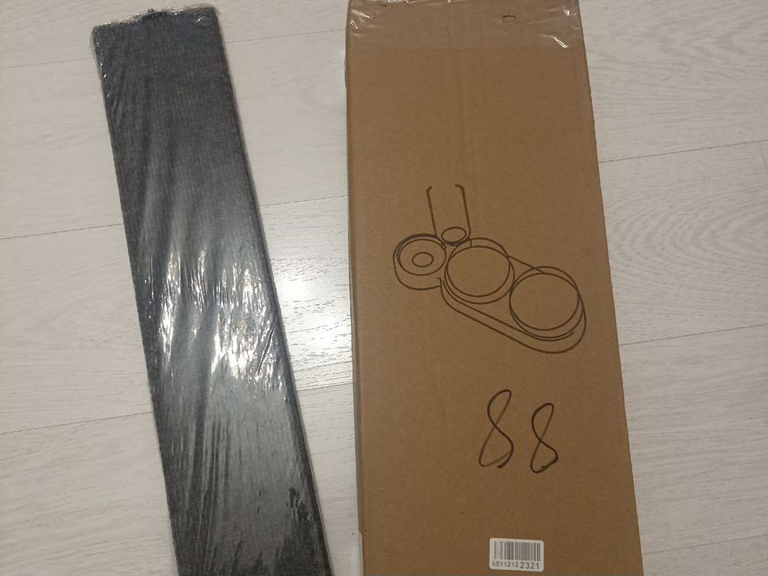 Миски и когтеточка, новые, бронь