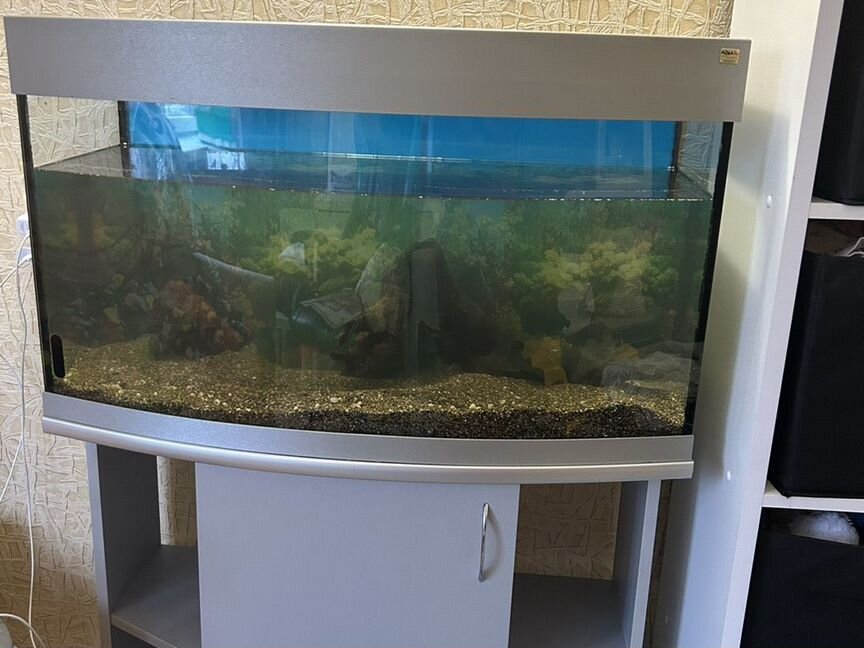 Аквариум с тумбой