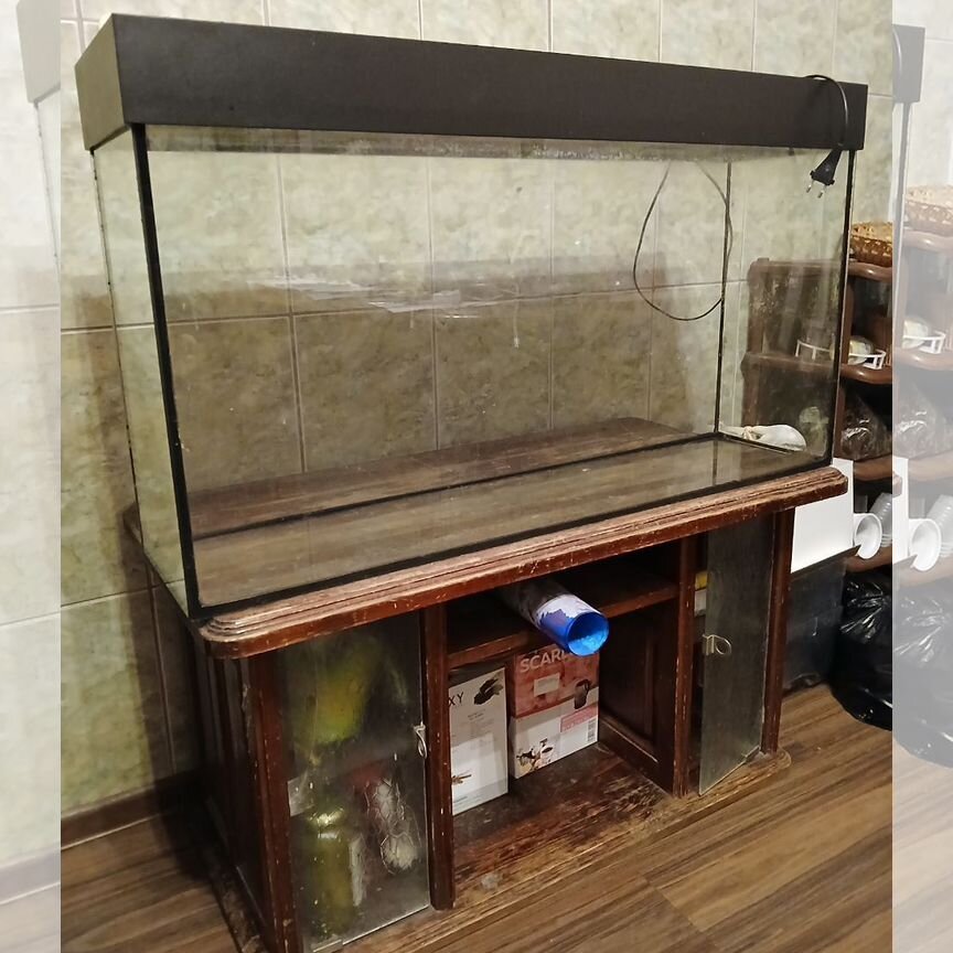 Аквариум с тумбой