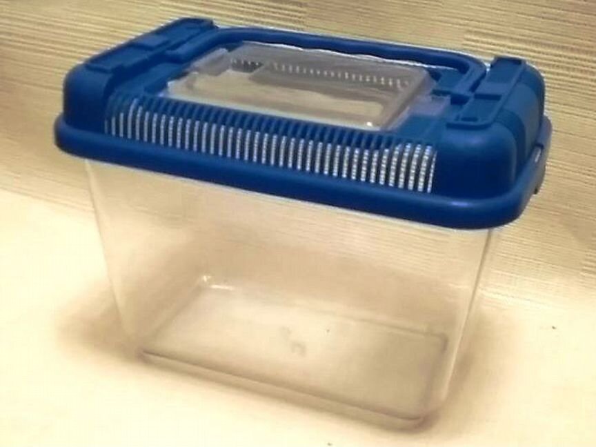 Переноска для рыбок и хомячков