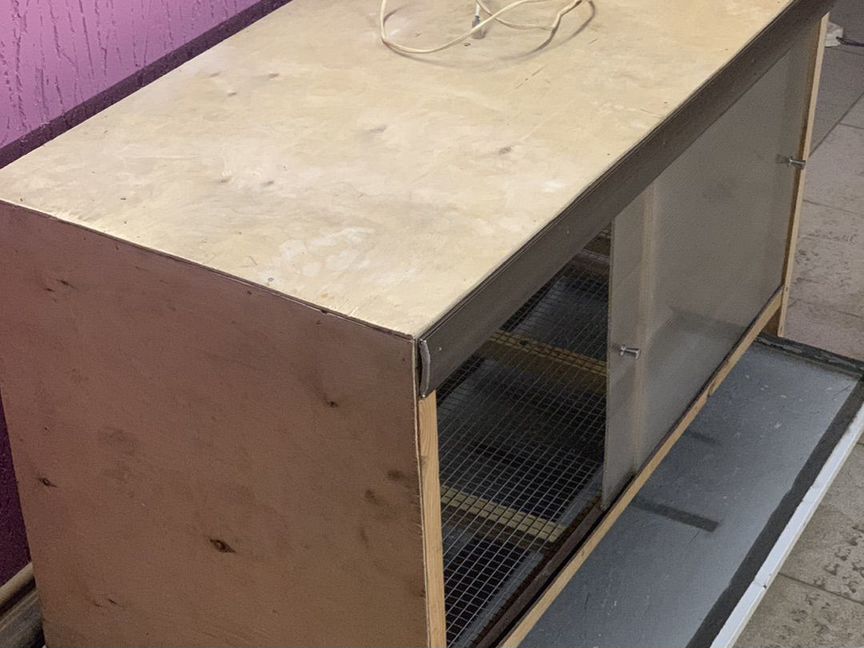 Брудер (Цыплятнник) для цыплят