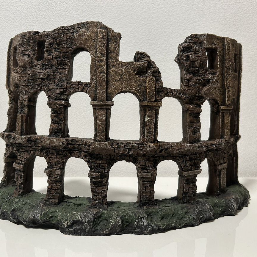 Колизей для аквариума