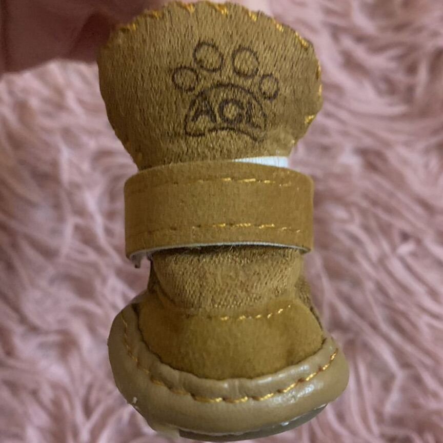 Обувь для маленьких собак s