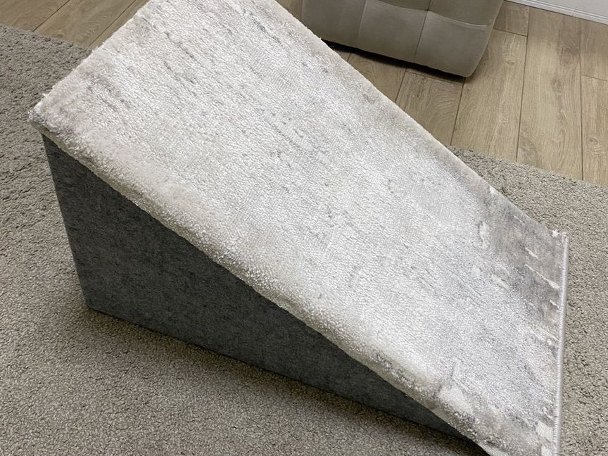 Ступенька для животного