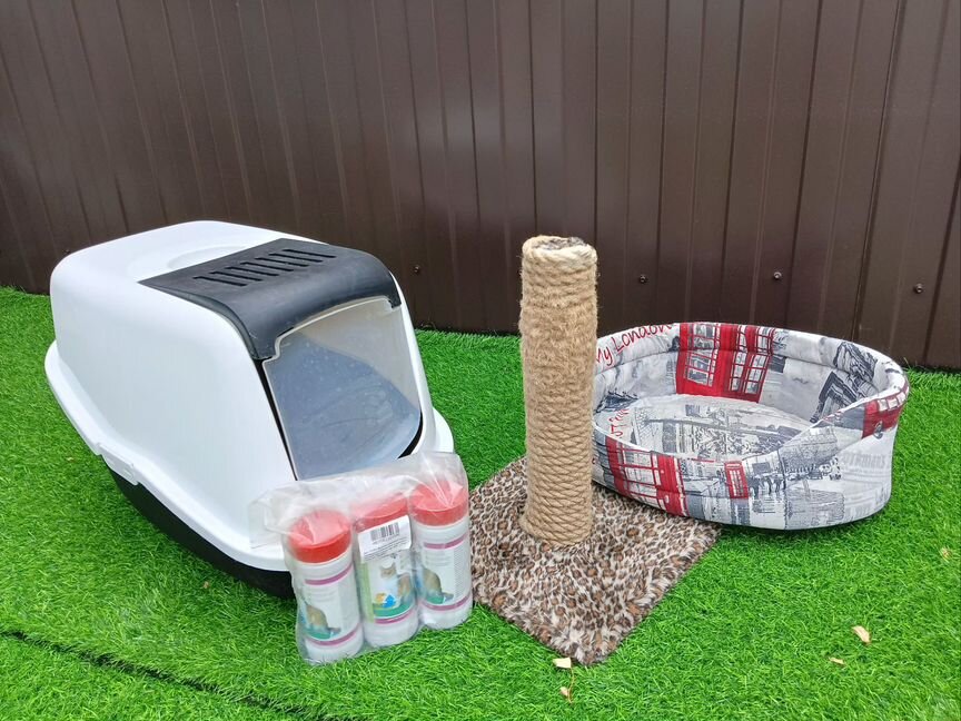 Закрытый лоток для кошек большой