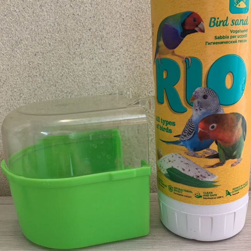 Купалка для попугая и песок гигиенический