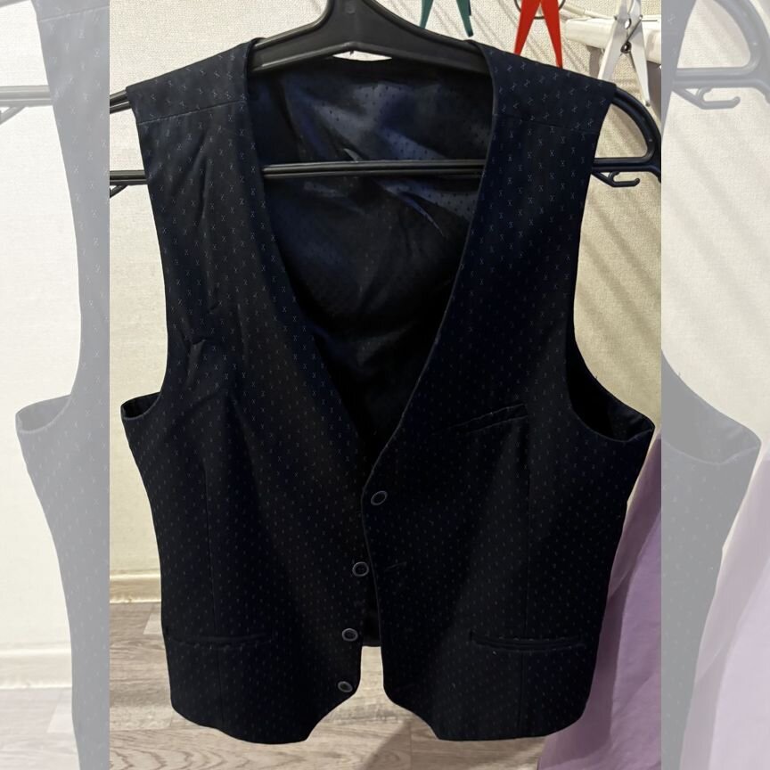 Жилетка мужская