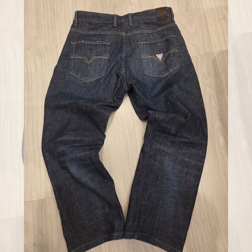 Джинсы прямые guess