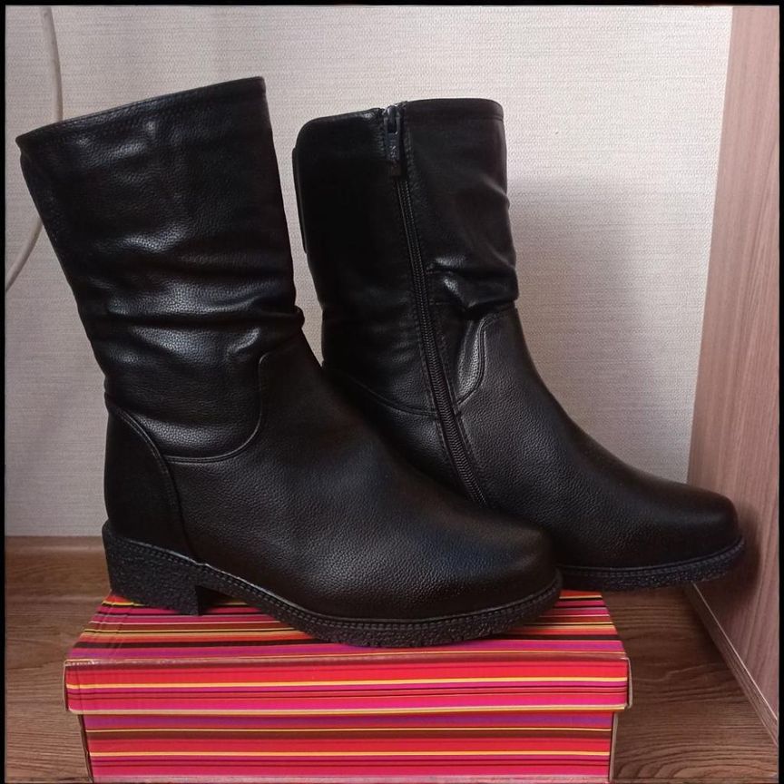 Полусапожки женские 40 размер, новые