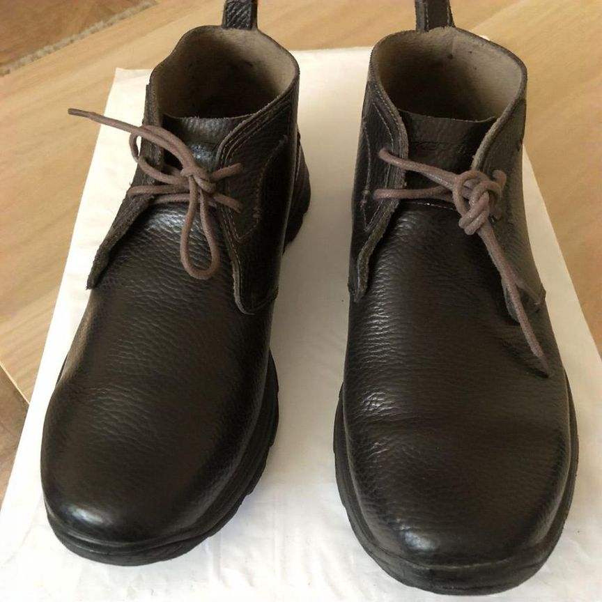 Ботинки мужские демисезонные 42 размер skechers