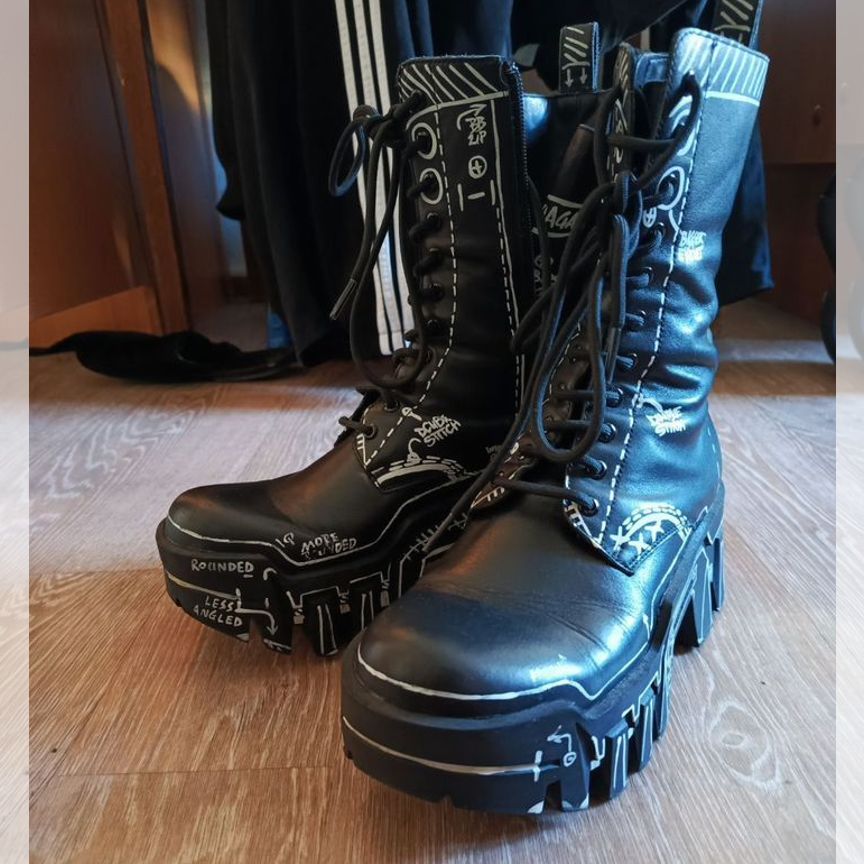 Balenciaga bulldozer grafiti