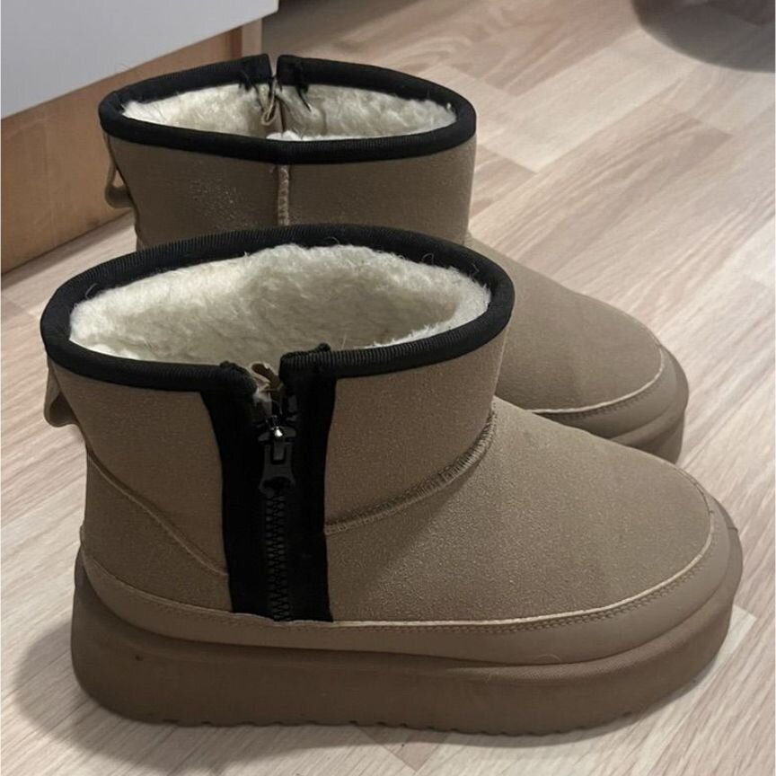 Ugg женские на платформе 38