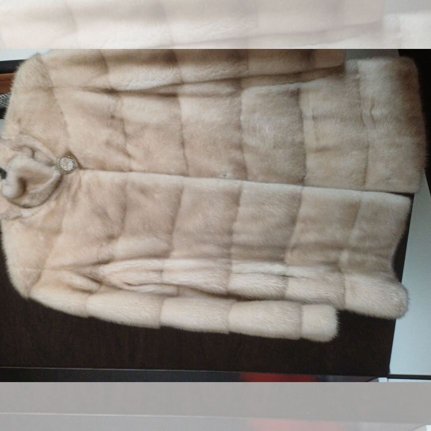 Шуба норковая 46 48 белая