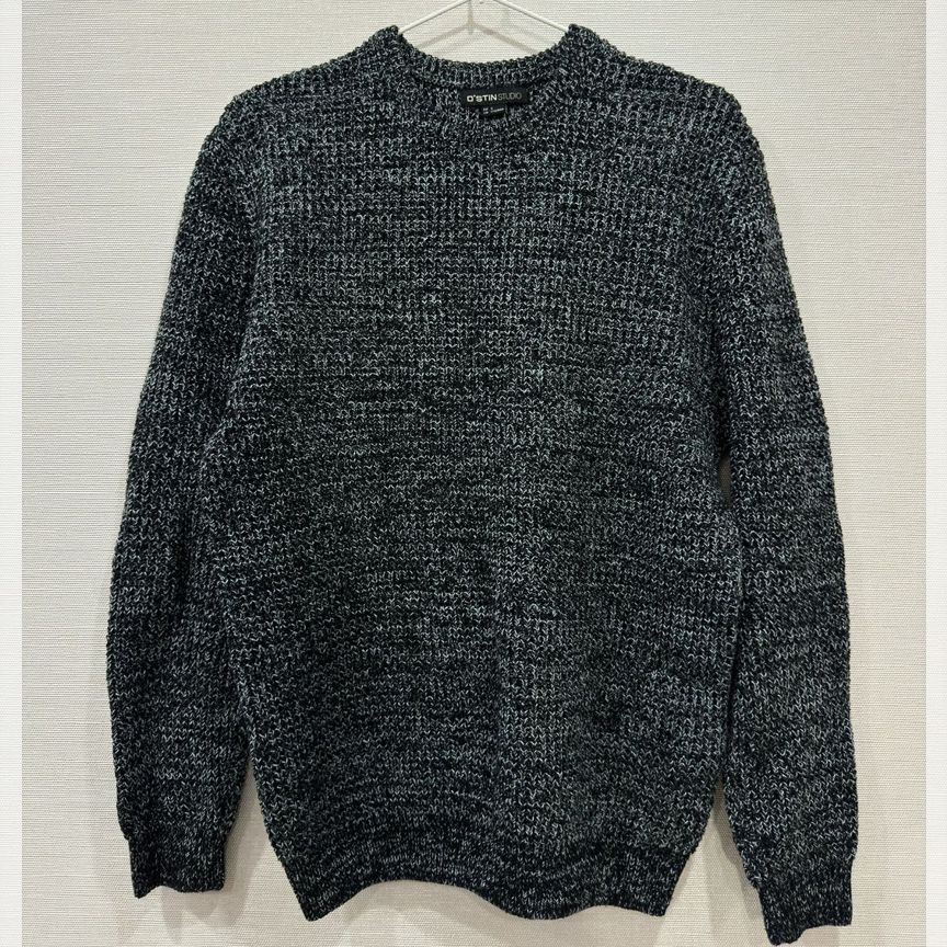 Четыре свитера за