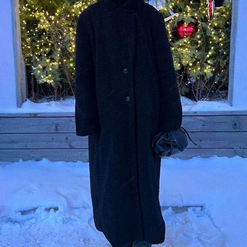 Шуба из искуственного барашка