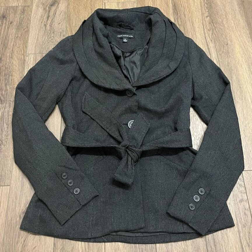 Брючный костюм женский 42 44