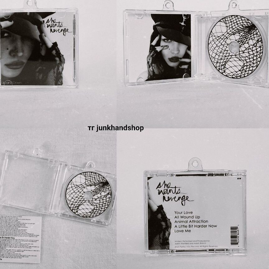 Брелок She wants revenge