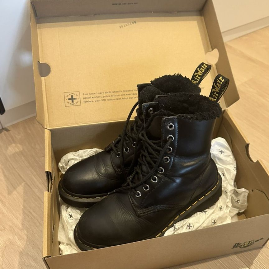 Dr martens 1460 pascal