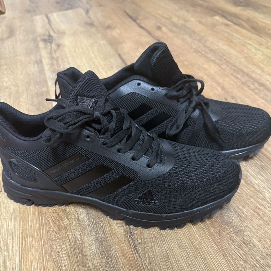 Кроссовки adidas мужские