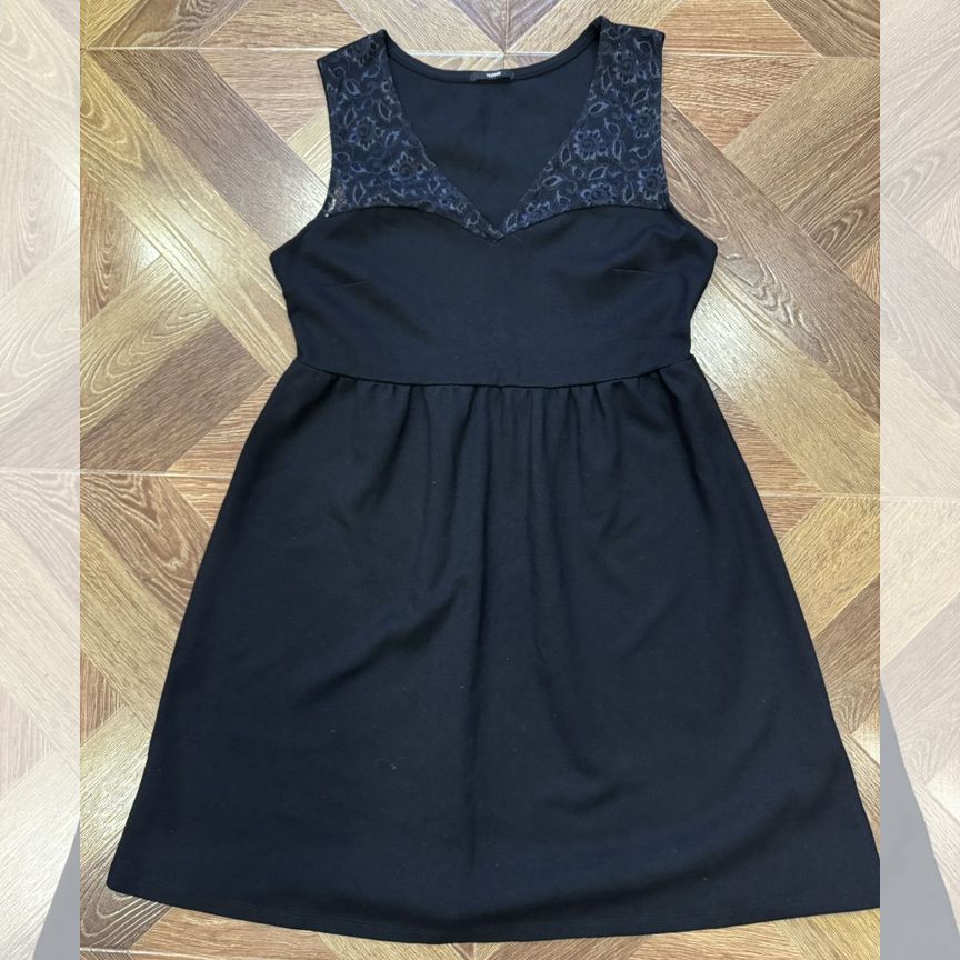 Платье Tezenis 42